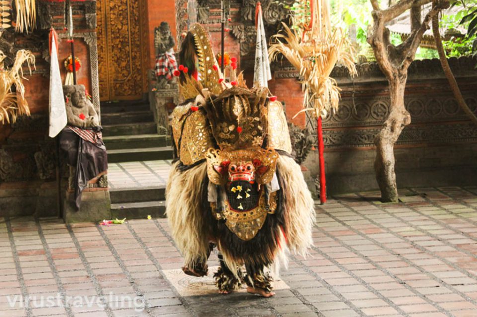 Trip of Wonders: Tari Barong hingga Tari Kecak di Uluwatu